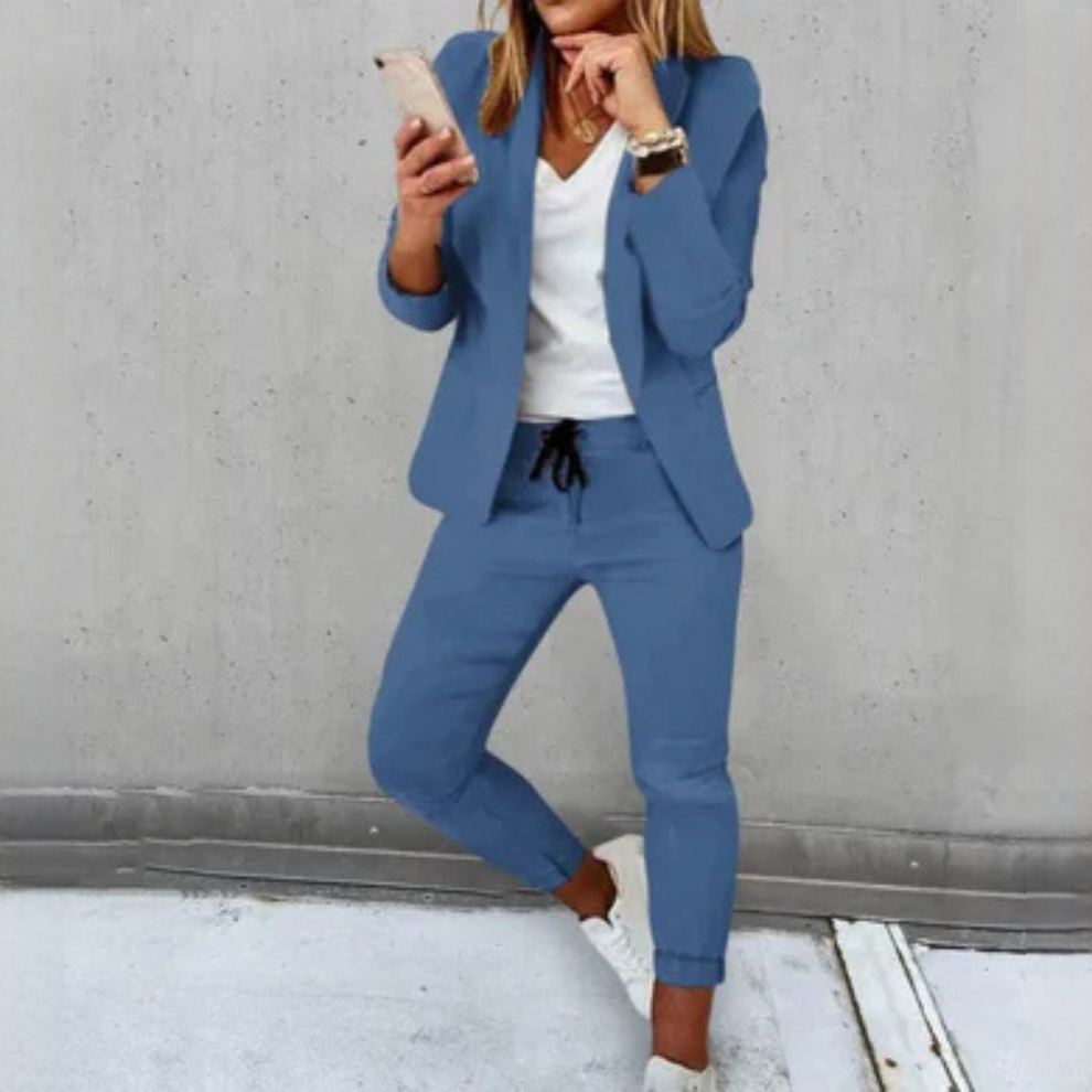 Kristita - Ensemble de blazer et pantalon ajusté pour femmes – Monaco ...